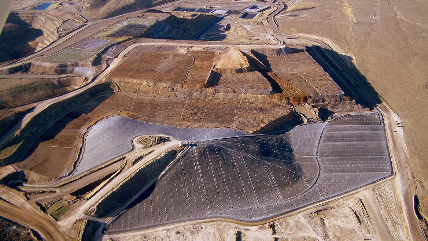 Functions of Geosynthetics in Mining | HDPE Geomembrane Liner